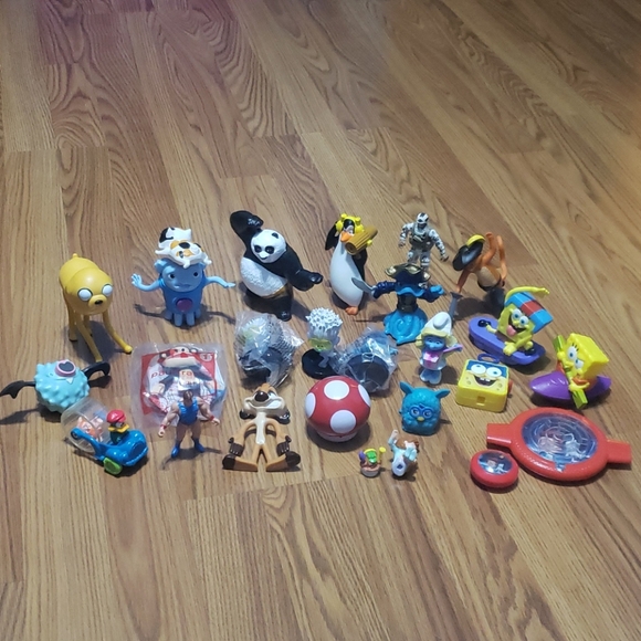 lot | Toys | 25 Piece Toy Action Figures Lot Grab Bag Toys | Poshmark